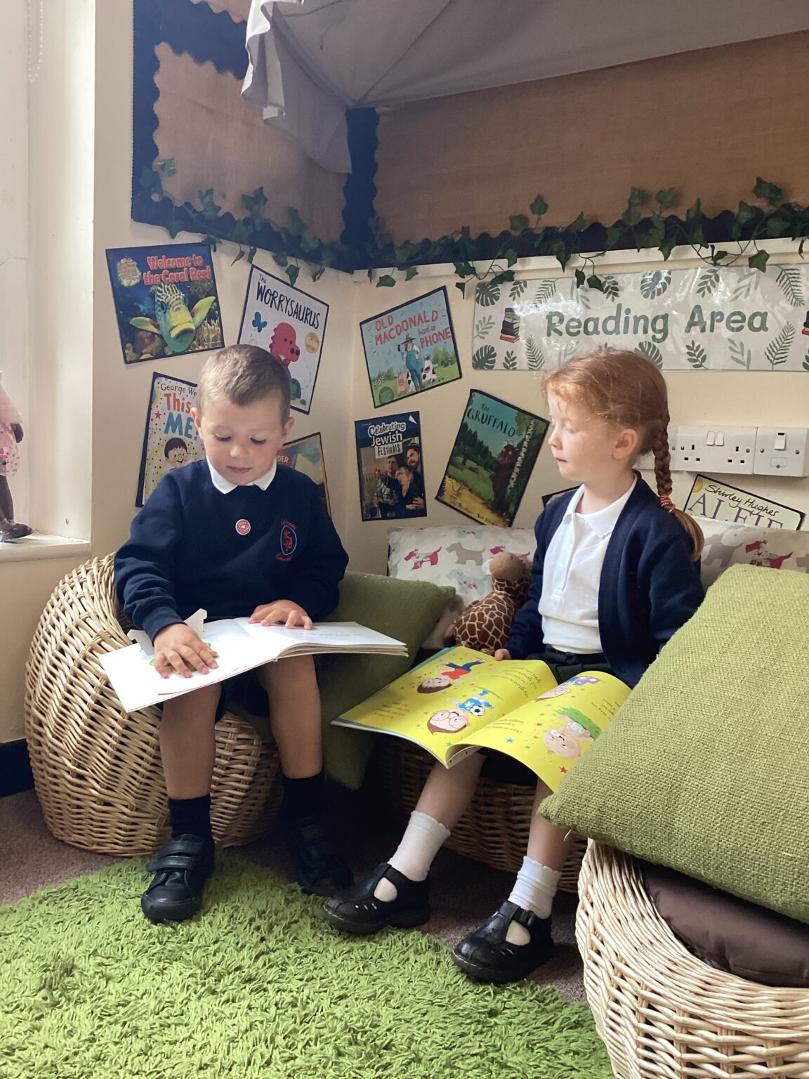 Welcome to EYFS - Gilmour Primary School